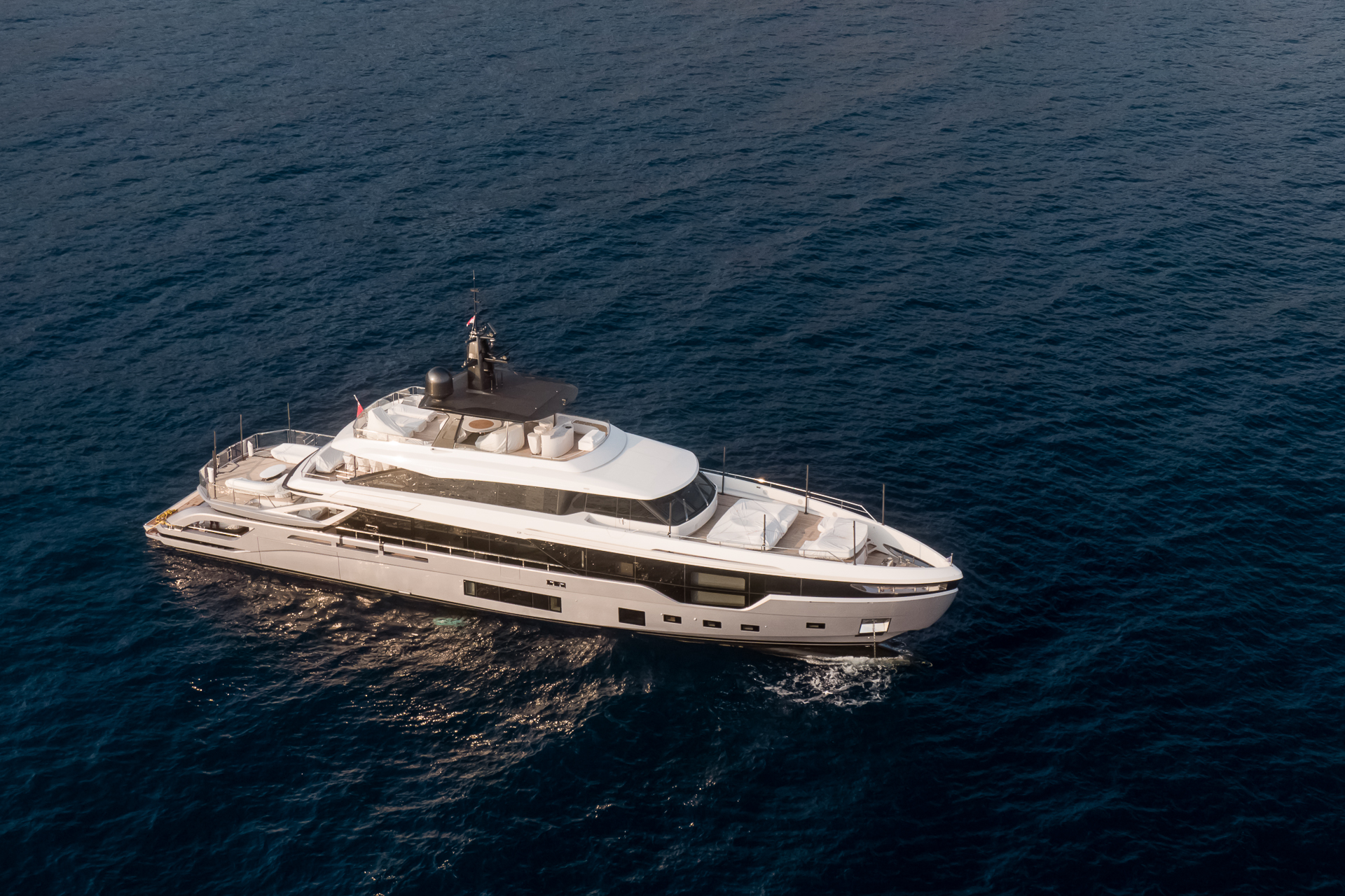 Azimut Trideck for Sale - Azimut Trideck Price - TWW Yachts