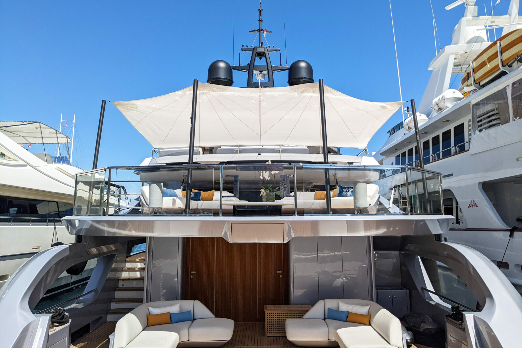 Azimut Trideck for Sale - Azimut Trideck Price - TWW Yachts