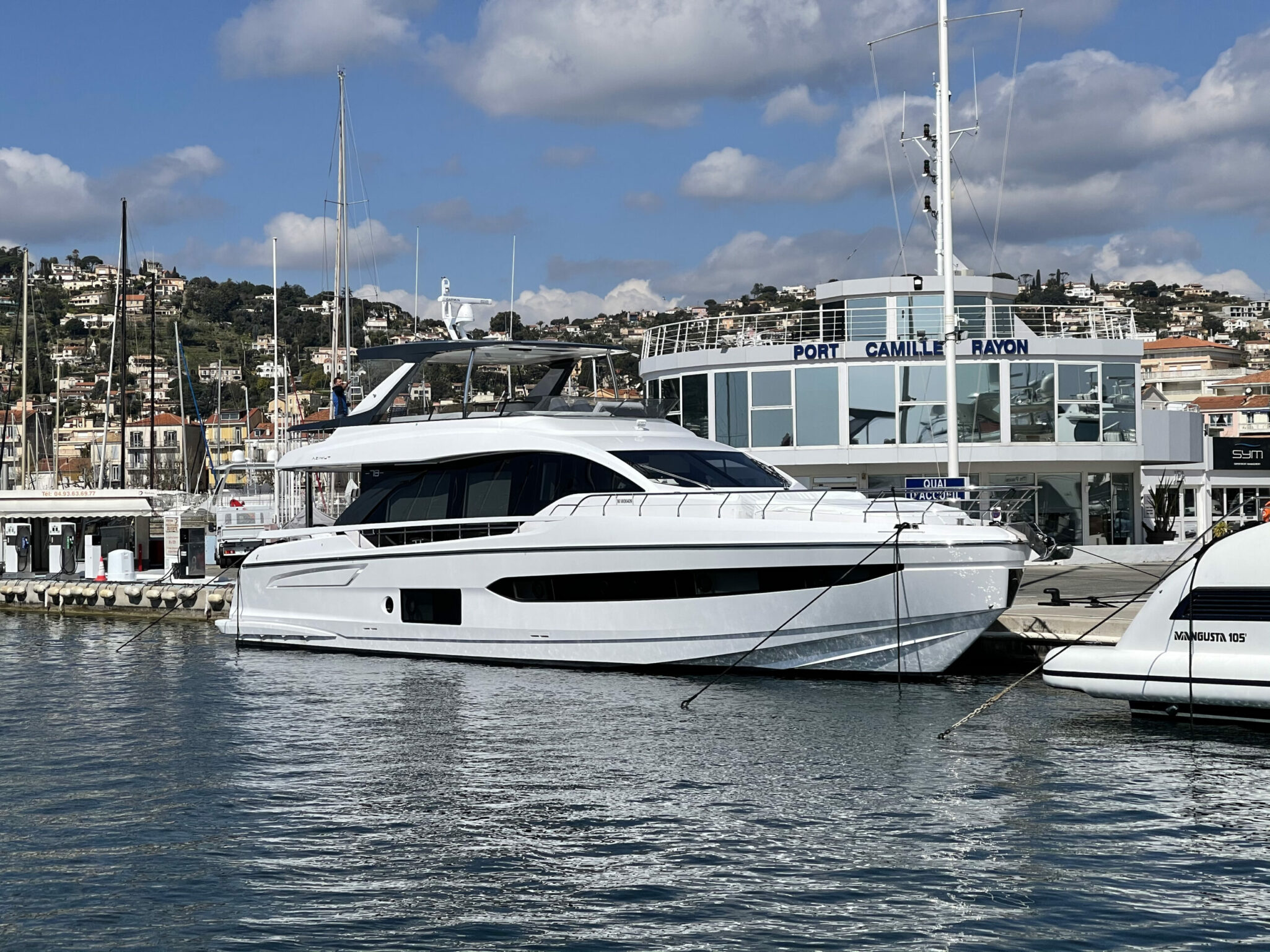 Azimut 78 Yacht for Sale - Azimut 78 Price - TWW Yachts