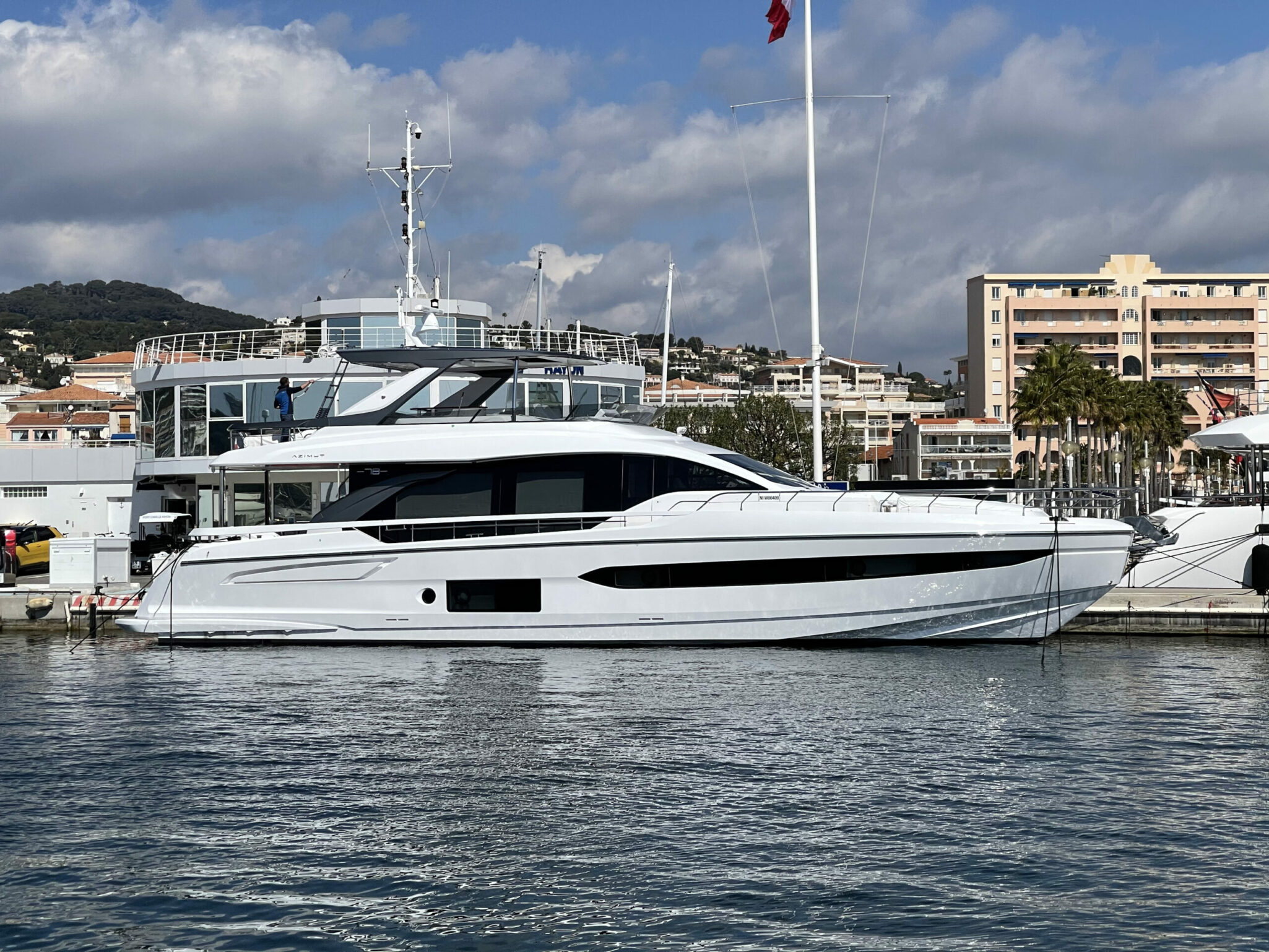 Azimut 78 Yacht for Sale - Azimut 78 Price - TWW Yachts