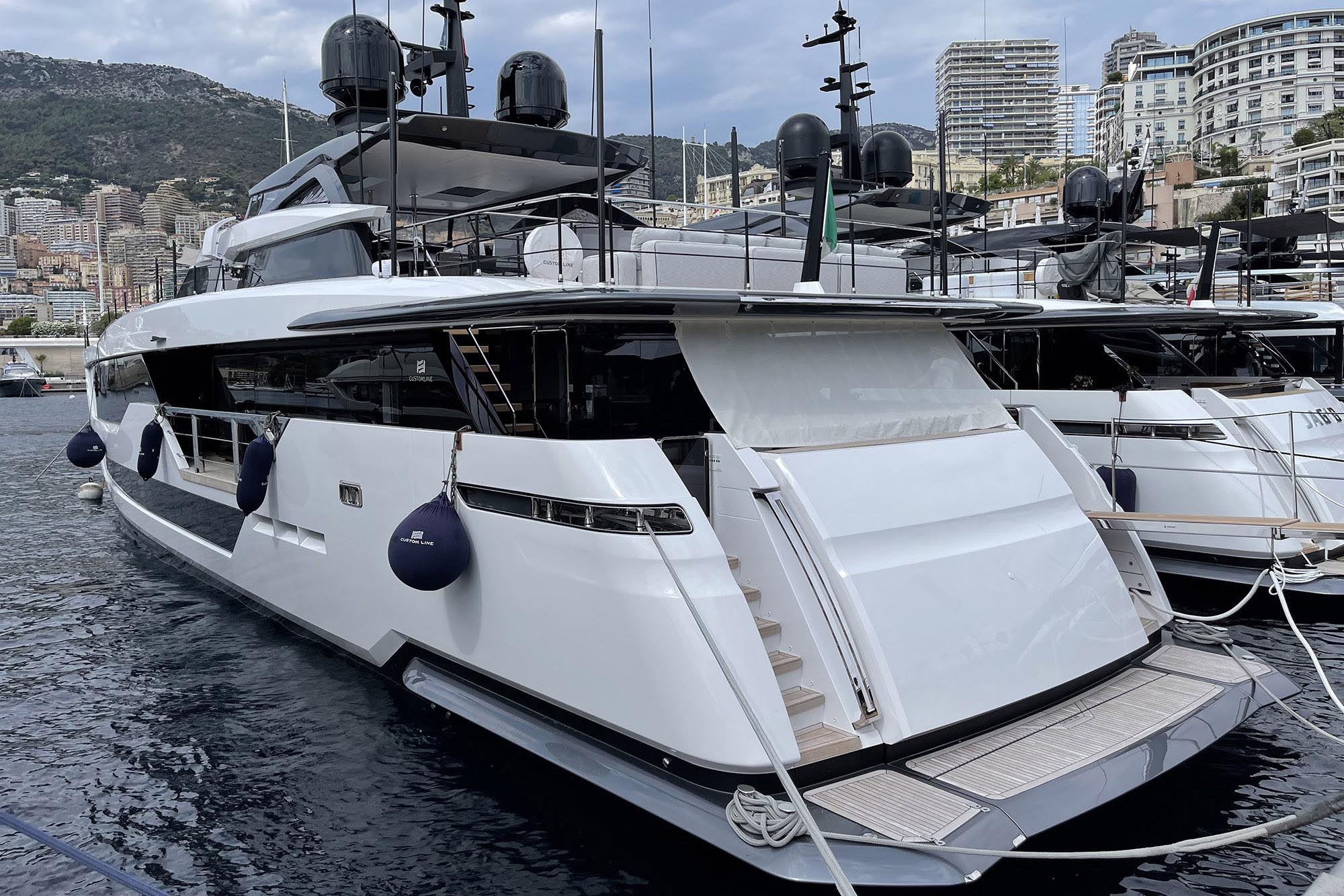 Custom Line 106 for Sale - Custom Line 106 Price - TWW Yachts