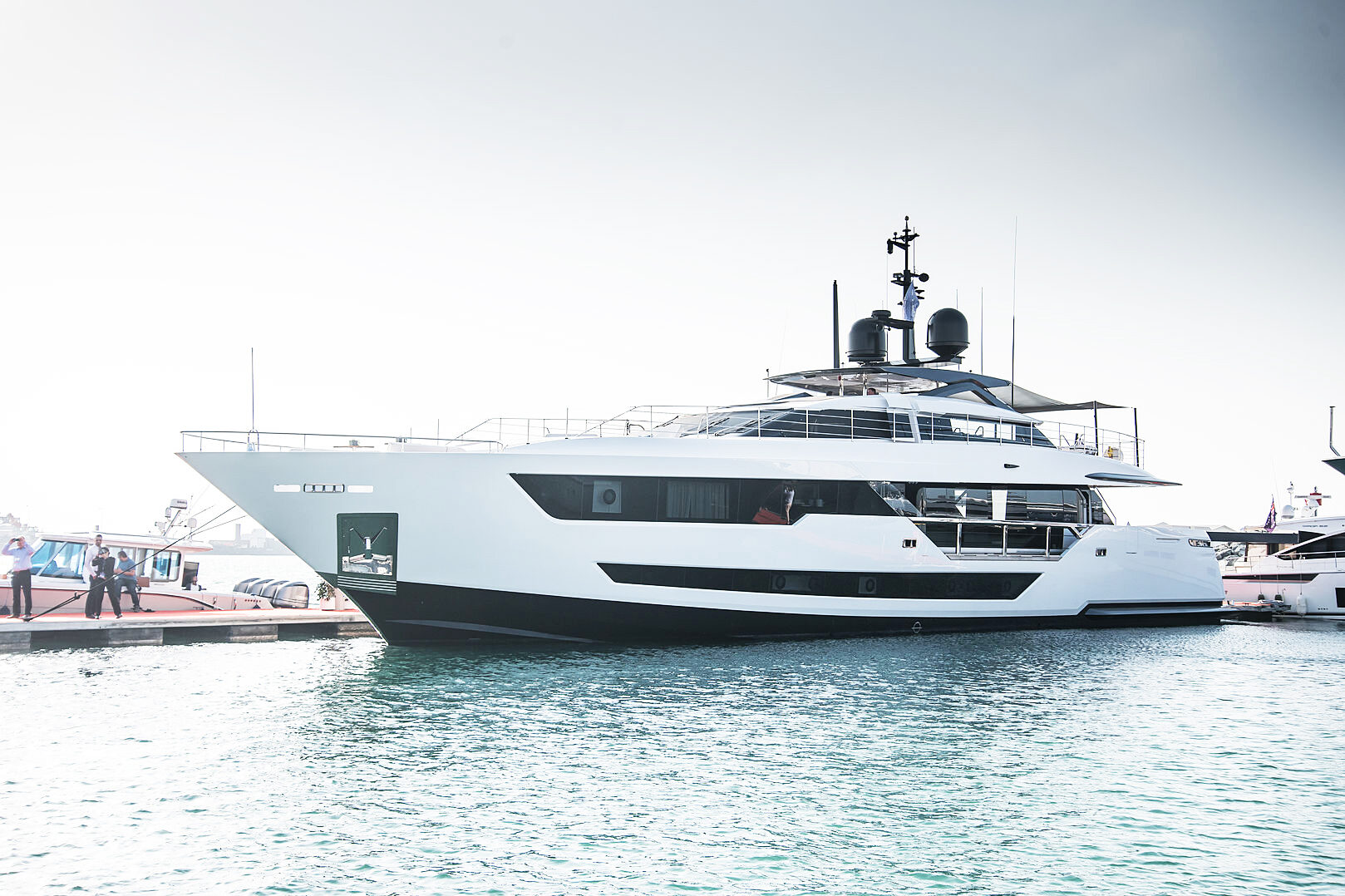 Custom Line Yachts for Sale - Custom Line Yachts Prices - TWW Yachts