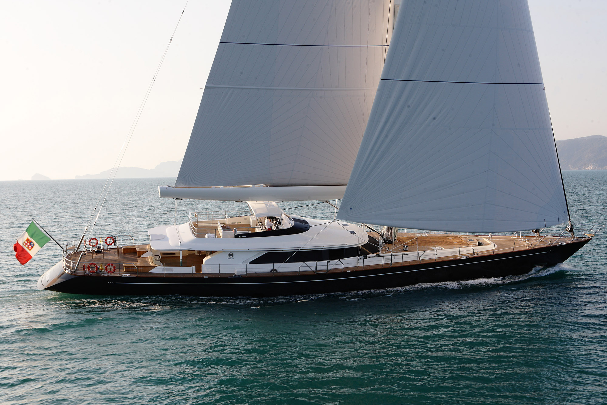 Perini Navi Yachts for Sale - Perini Navi Yachts Prices - TWW
