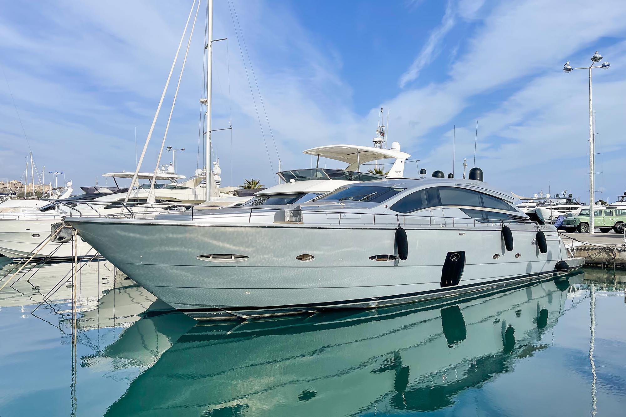 Pershing 80 Yachts for Sale - Used Pershing 80 Prices - TWW Yachts