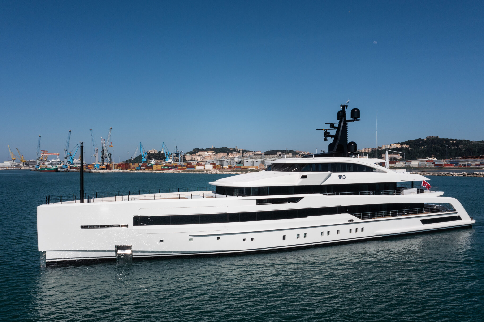 62m CRN RIO delivered to her owner - TWW Yachts