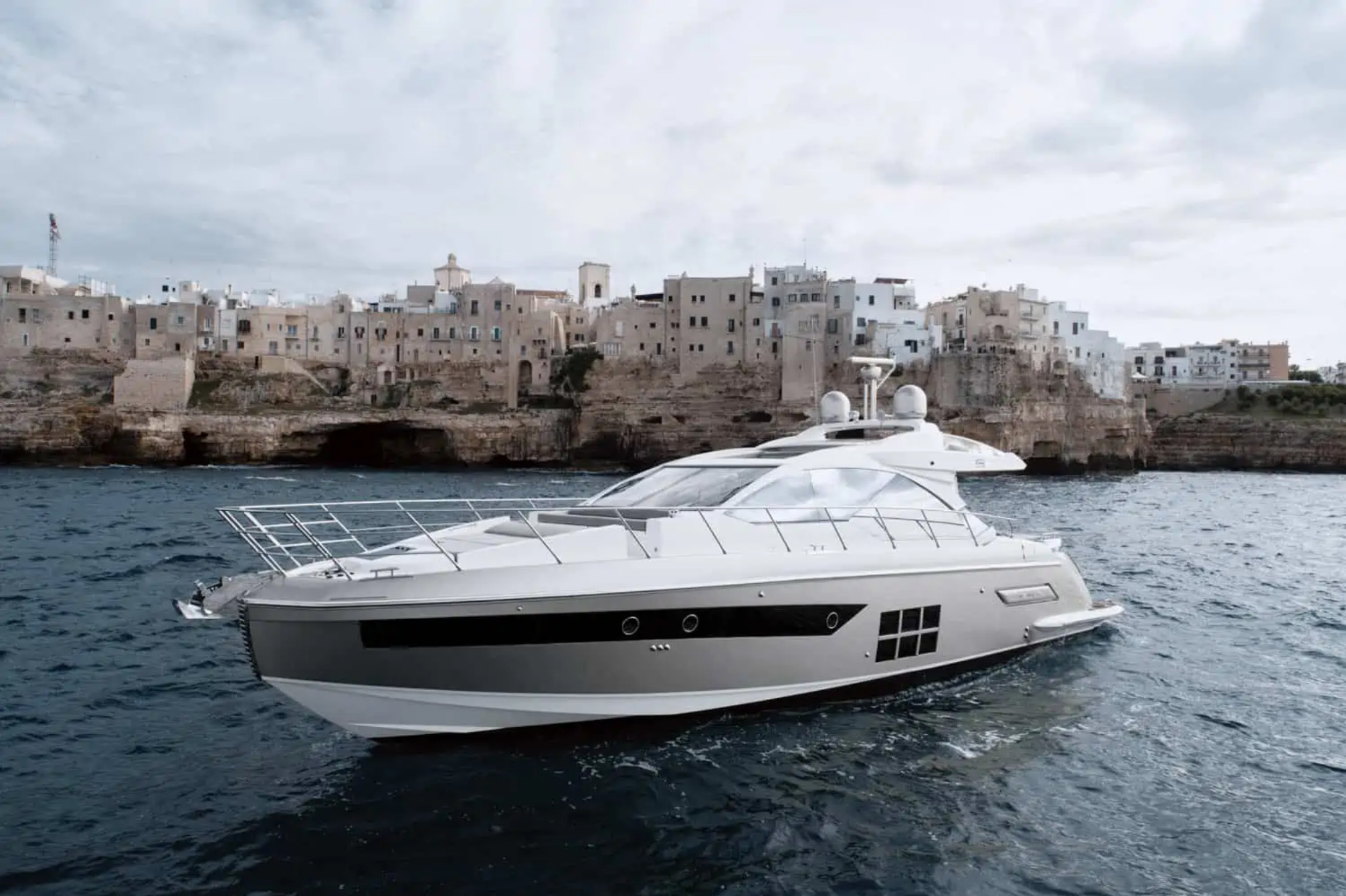 Azimut S6 Yacht for Sale - Azimut S6 Price - TWW Yachts