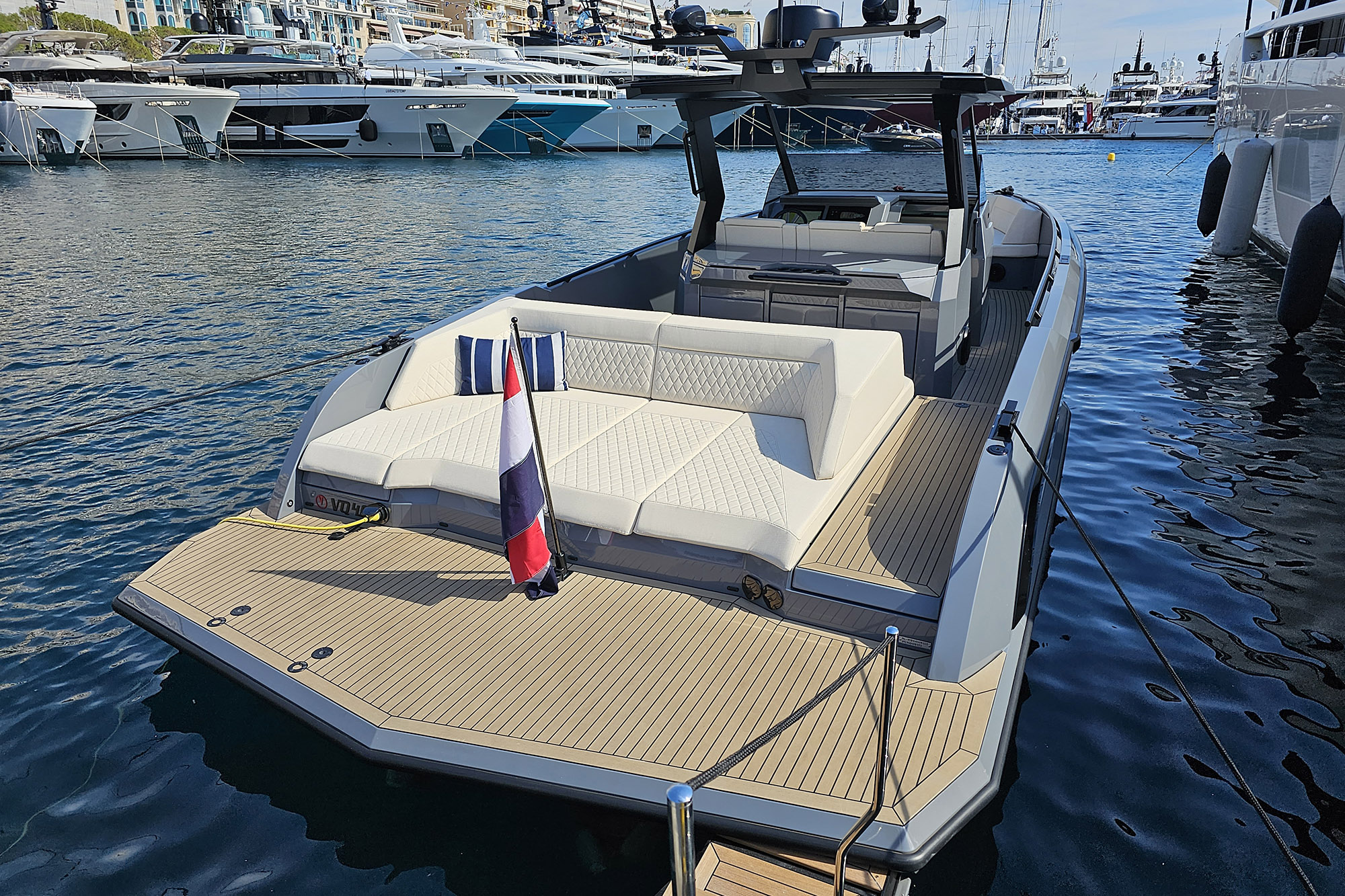 Vanquish Yachts for Sale - Used Vanquish Prices - TWW Yachts