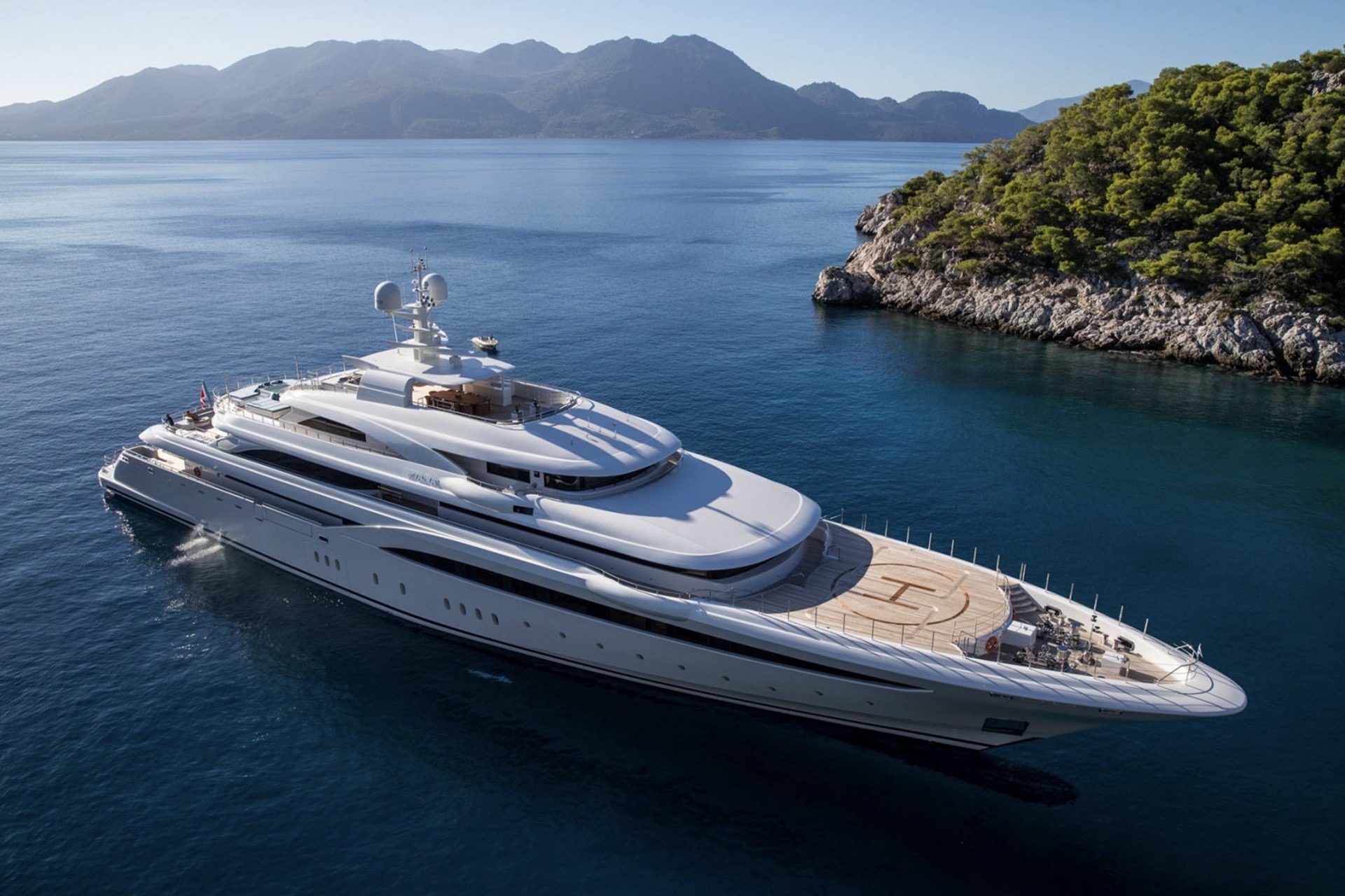 90m Yacht Charter - 90m Yachts for Charter - TWW Yachts