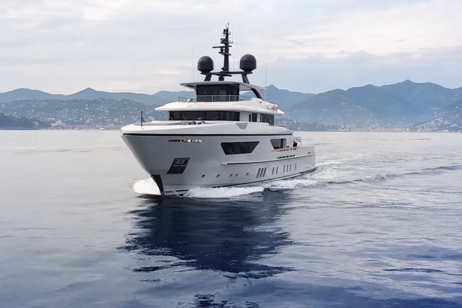 Expedition Yachts for Charter - Expedition Yachts for Charter - TWW Yachts