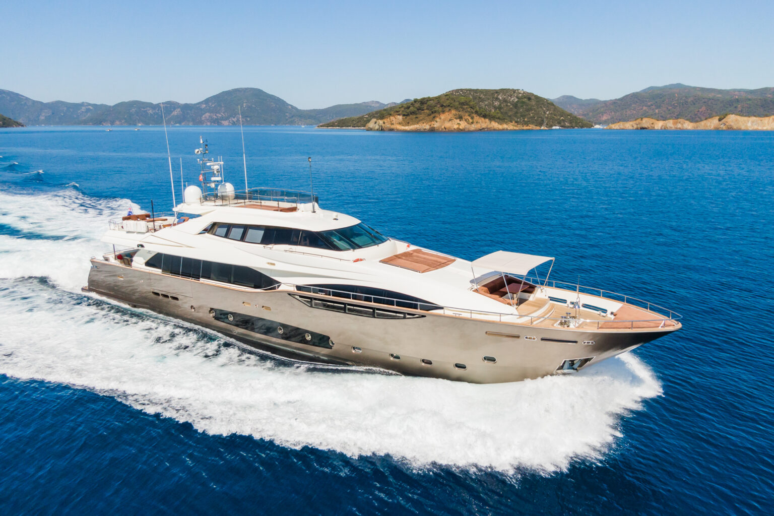 TWW welcomes THALYSSA to the charter fleet - TWW Yachts