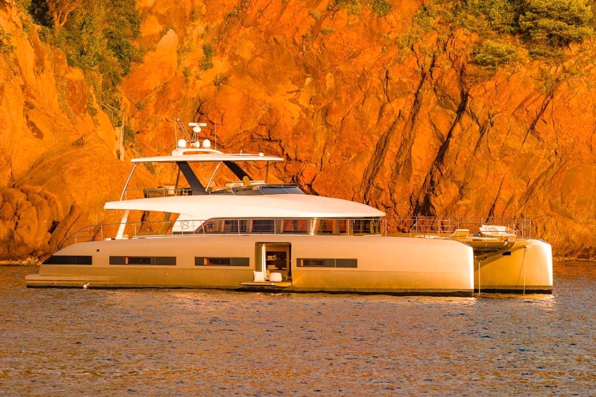 FRENCH WEST Yacht Features | TWW Yachts