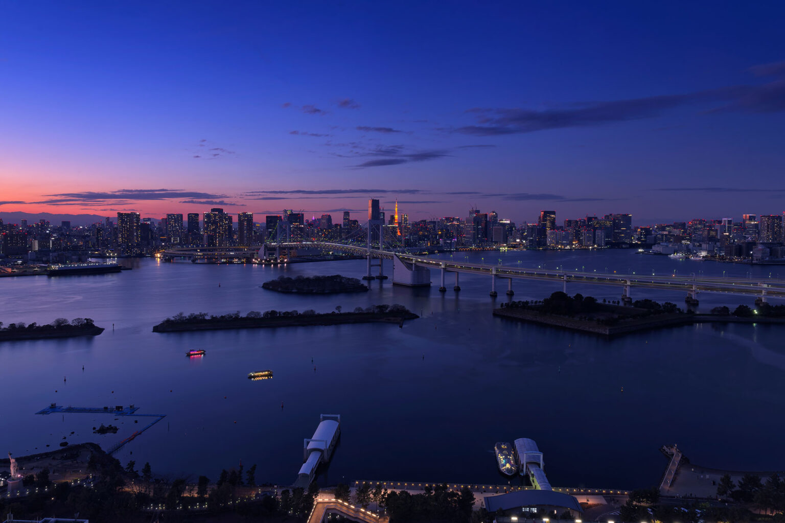 Japan Yacht Charter - TWW Yachts